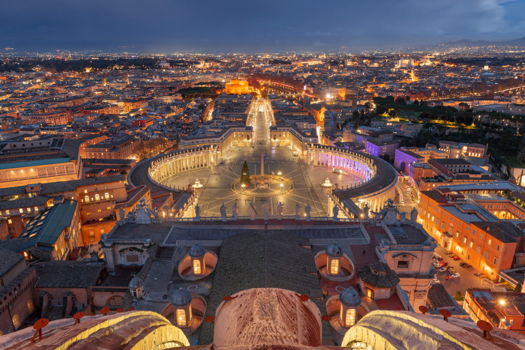 The Ultimate Guide to Visiting the Vatican City as a Young Traveler ...